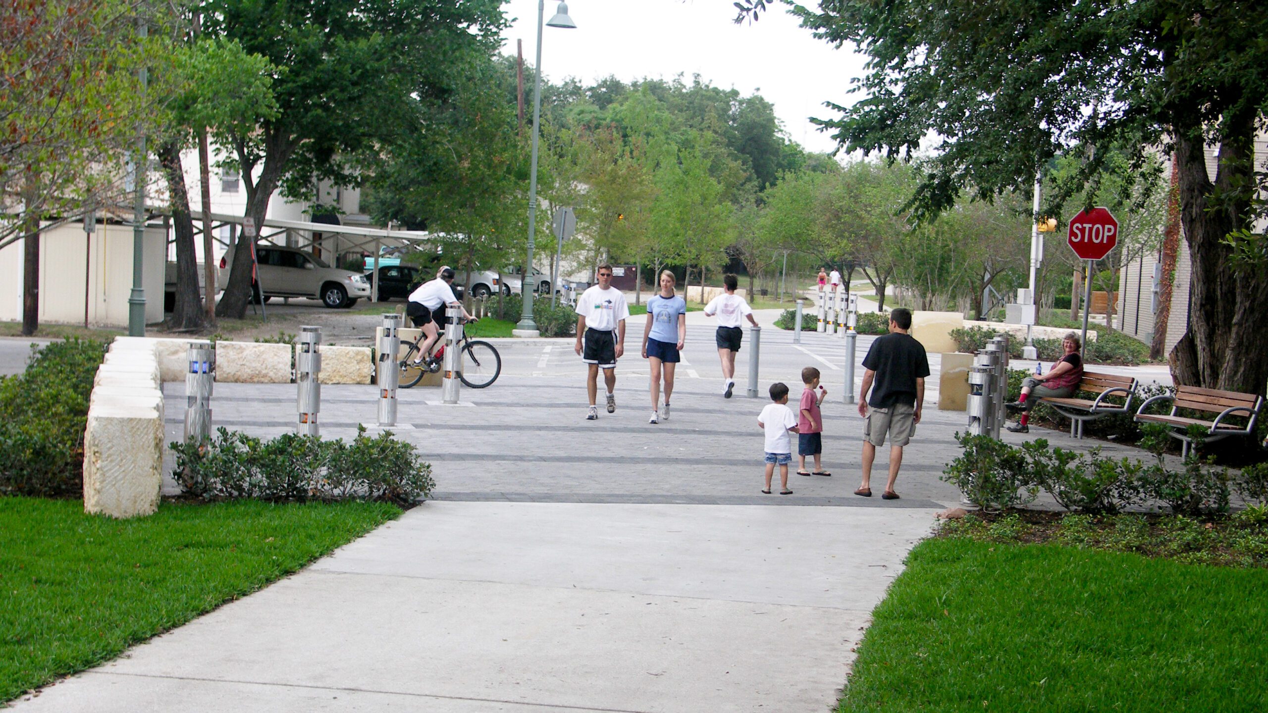 Happy Trails: Why an Urban Walkable Environment Is Such a Rewarding ...